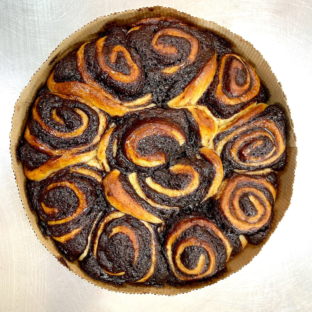 chocolate scroll cake - round – 4meglutenfree